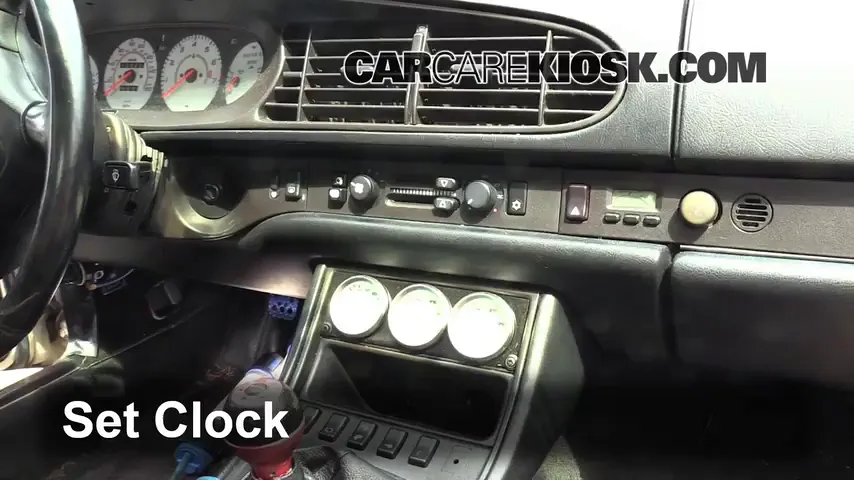 How to Set the Clock / Change Time on a 1987 Porsche 944 Turbo 2.5L 4 ...