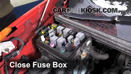 Cambio de fusible de Pontiac Aztek 2001-2005 - 2001 Pontiac Aztek 3.4L V6