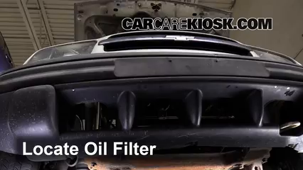 Oil & Filter Change Chevrolet Tracker (1999-2004) - 2003 Chevrolet ...