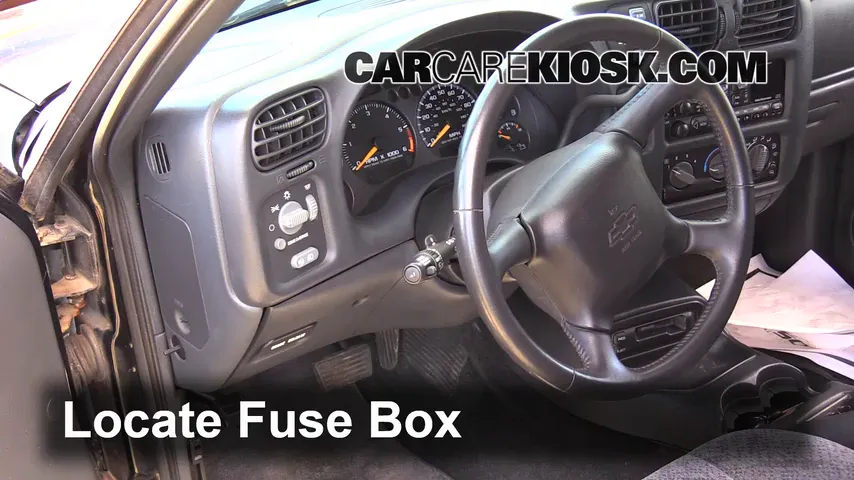 Interior Fuse Box Location: 2001 GMC Jimmy SLE 4.3L V6