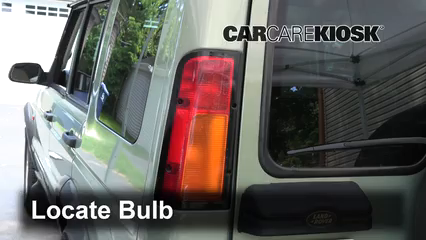 Rear Turn Signal Replacement on a 2003 Land Rover Discovery SE 4.6L V8