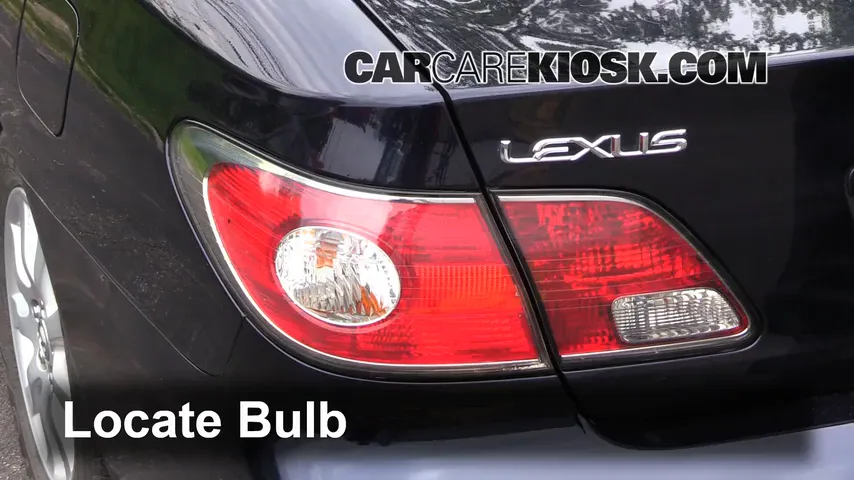 Brake Light Replacement: 2004 Lexus ES330 3.3L V6