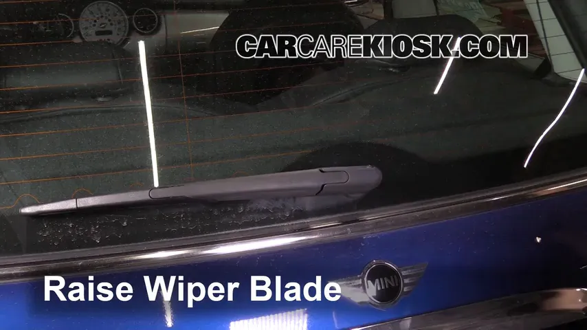 Rear Windshield Wiper Blade Change: 2005 Mini Cooper 1.6L 4 Cyl. Coupe