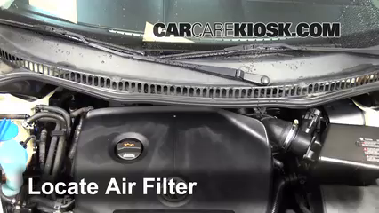 How to Change Engine Air Filter: 2003 Volkswagen Beetle GL 2.0L 4 Cyl ...