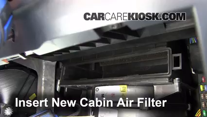 Cambio de filtro de aire interior Land Rover LR3 2005-2009 - 2006 Land ...