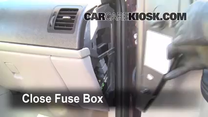 Control de fusible interior en Chevrolet Uplander 2005-2008 - 2007 ...