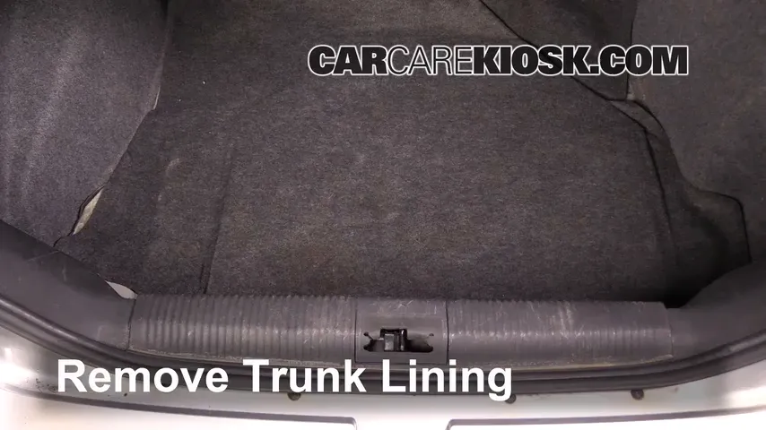 CarCareKiosk All Videos Page - Ford Focus 2008