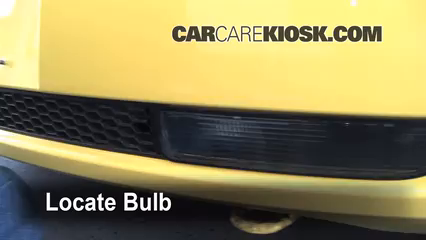 Headlight Bulb Replacement 2008 Volkswagen Beetle S 2 5l 5 Cyl Hatchback