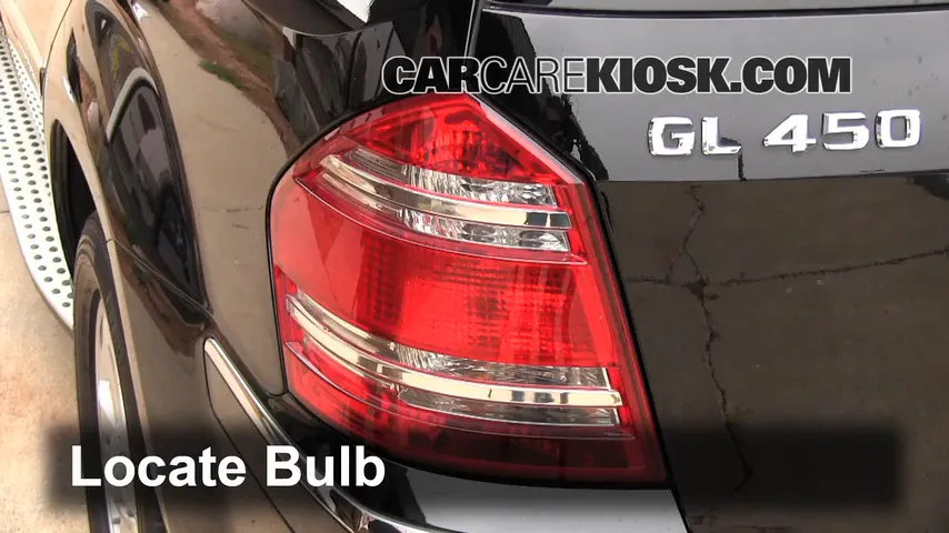 Brake Light Replacement: 2009 Mercedes-Benz GL450 4.6L V8