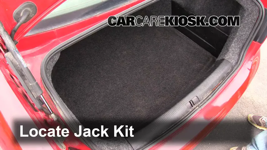 How To Jack Up a 2007 Volkswagen Jetta 2.5 2.5L 5 Cyl.