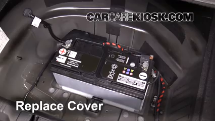 Cambio de batería de Audi A5 Quattro 2008-2017 - 2010 Audi A5 Quattro 2 ...