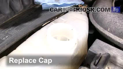 How to Add Coolant: Renault Clio (2005-2012) - 2011 Renault Clio dCi 1 ...