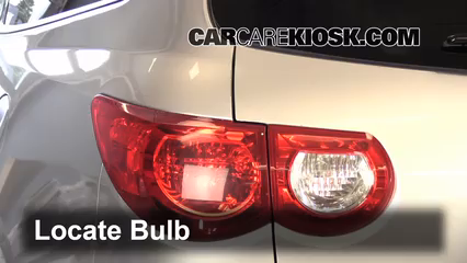 Battery Replacement: 2012 Chevrolet Traverse LS 3.6L V6