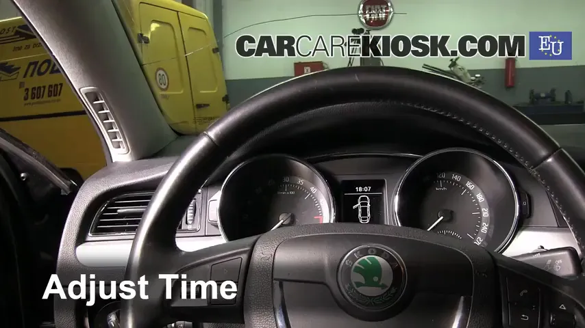 How to Set the Clock / Change Time on a 2012 Skoda Superb TDI 4X4 2.0L ...