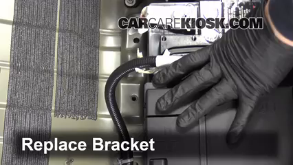 Battery Replacement: 2011-2015 Chevrolet Volt - 2013 Chevrolet Volt 1 ...