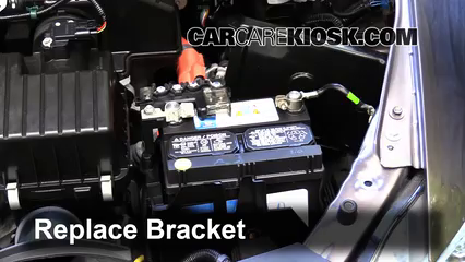 Battery Replacement: 2010-2014 Honda Insight - 2013 Honda Insight LX 1 ...