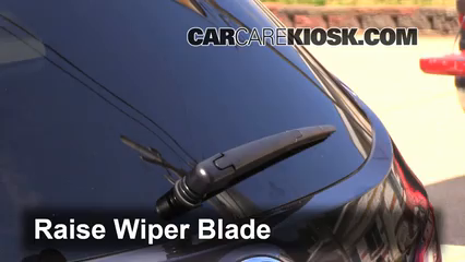 Rear Windshield Wiper Blade Change: 2013 Hyundai Santa Fe GLS 3.3L V6