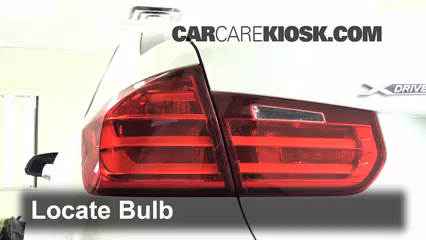 Headlight Change 2012-2019 BMW 320i - 2014 BMW 320i 2.0L 4 Cyl. Turbo