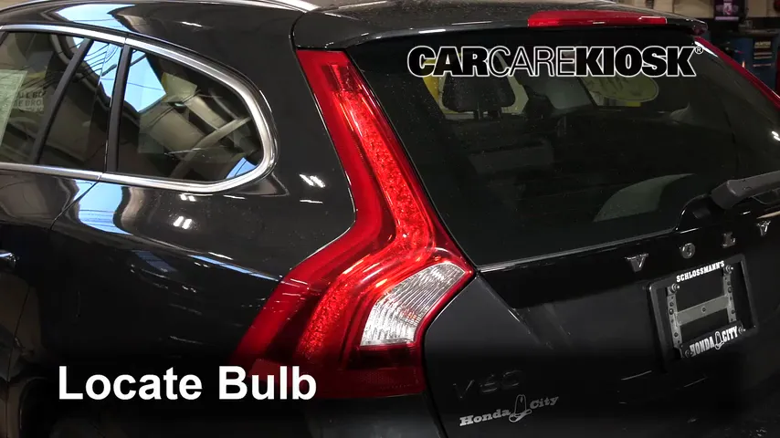 CarCareKiosk All Videos Page - Volvo V60 2015