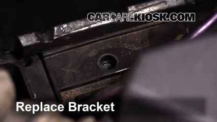 Battery Replacement: 2015-2019 Ford Edge - 2016 Ford Edge Titanium 2.0L ...