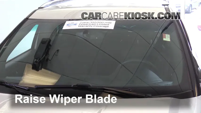 Front Windshield Wiper Blade Change: 2014 Ford Explorer XLT 3.5L V6