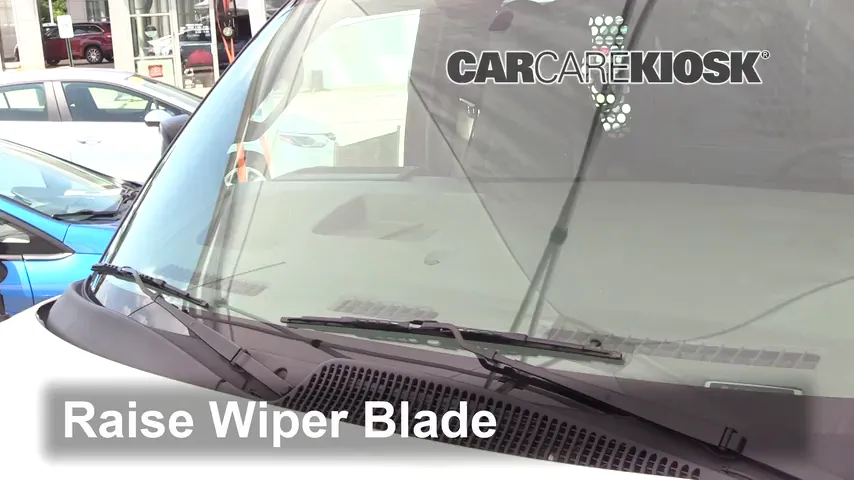 Front Windshield Wiper Blade Change: 2017 GMC Savana 2500 4.8L V8 ...