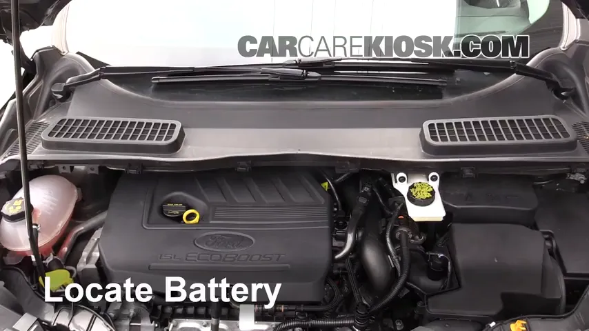 Headlight Bulb Replacement: 2018 Ford Escape SE 1.5L 4 Cyl. Turbo