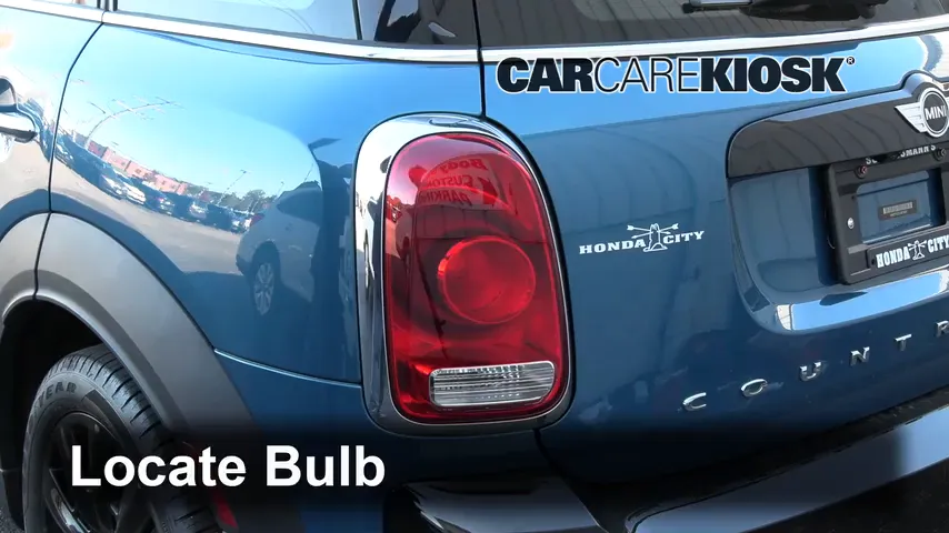 Tail Light Replacement on 2018 Mini Cooper Countryman S 2.0L 4 Cyl. Turbo