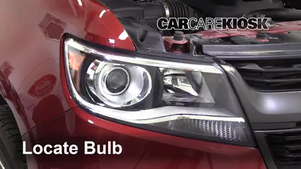 Tail Light Replacement on 2019 Chevrolet Colorado Z71 2.8L 4 Cyl. Turbo ...