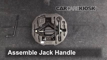 2020-2020 Kia Soul Jack Up How To - 2020 Kia Soul LX 2.0L 4 Cyl.