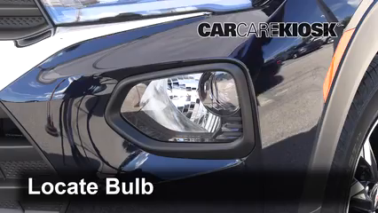 How to Change Engine Air Filter: 2021 Chevrolet Trailblazer LT 1.3L 3 ...