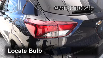 Tail Light Replacement on 2021 Chevrolet Trailblazer LT 1.3L 3 Cyl. Turbo